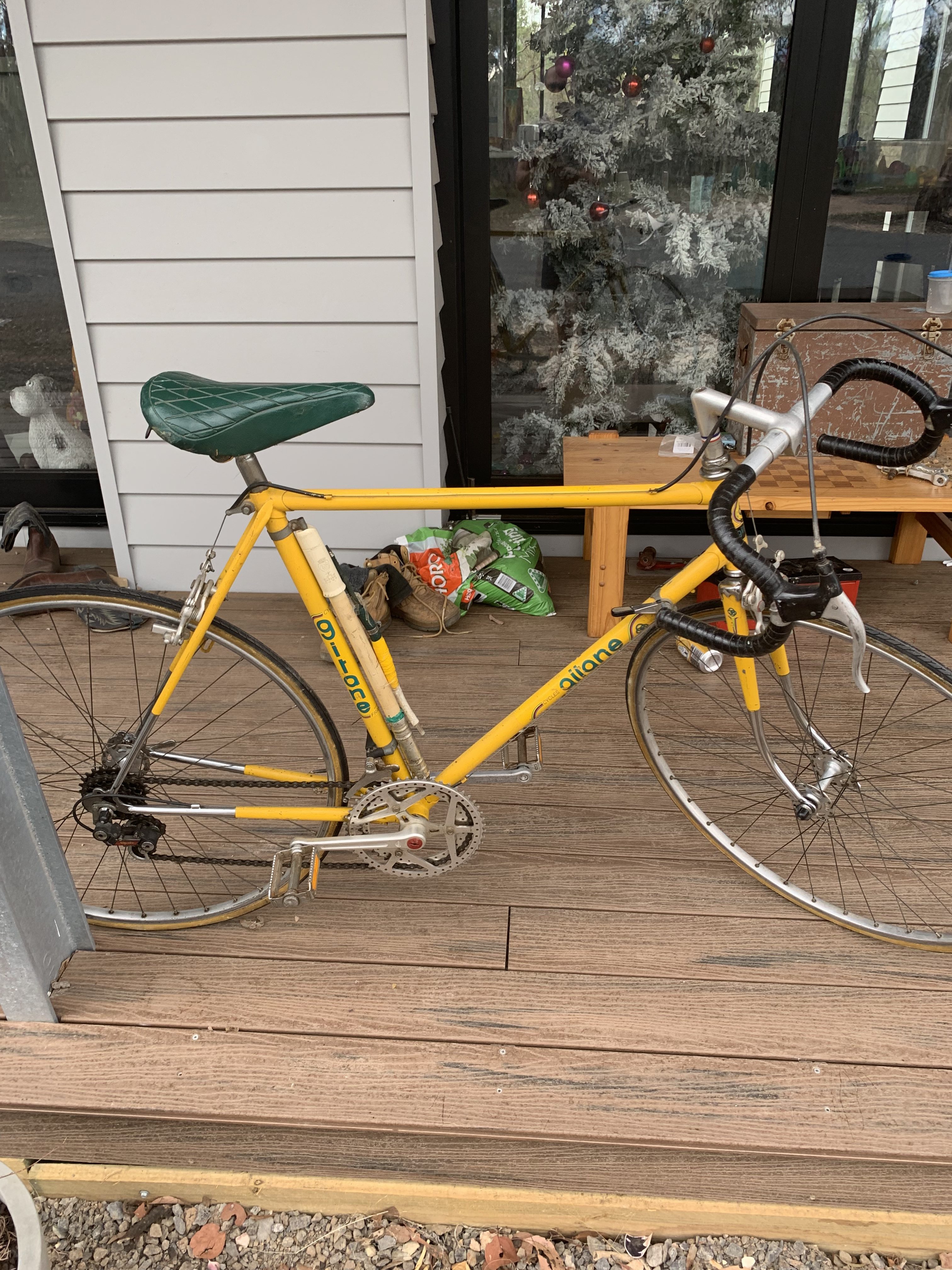 10 speed light weight in excellent condition